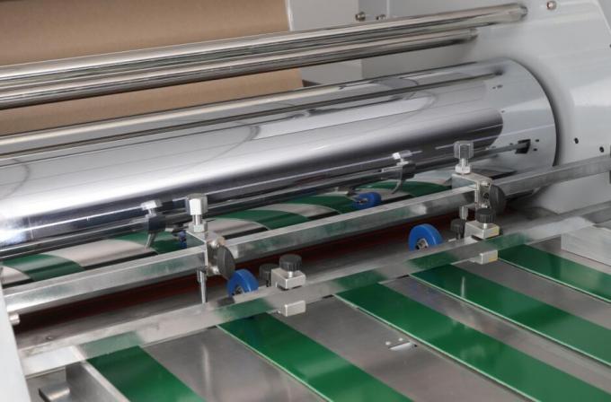 220v 50hz Book Lamination Machine , 4000w Paper Roll Lamination Machine