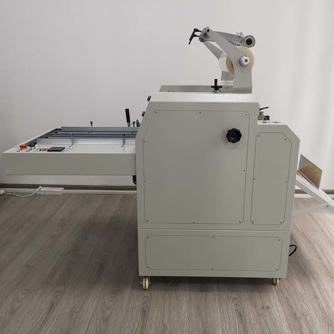 520mm Industrial Roll Laminator Machine Automatic Hydraulic